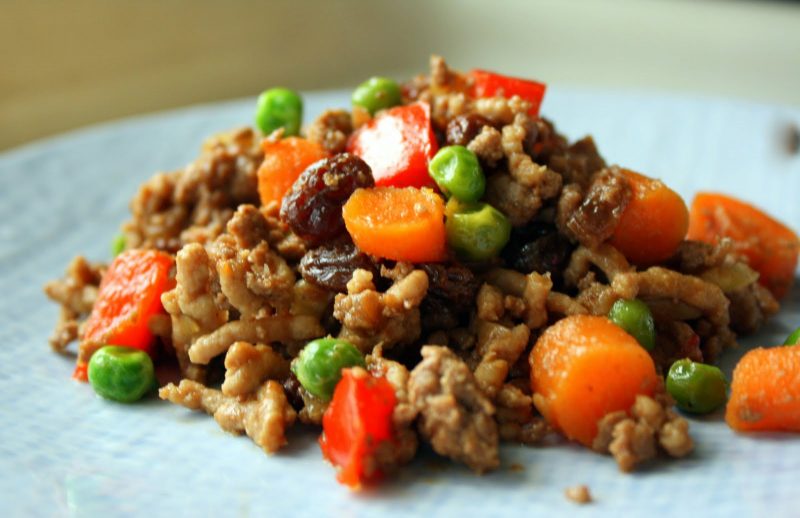 Stuffed Bell Peppers (Pinoy Style) - Manila Spoon