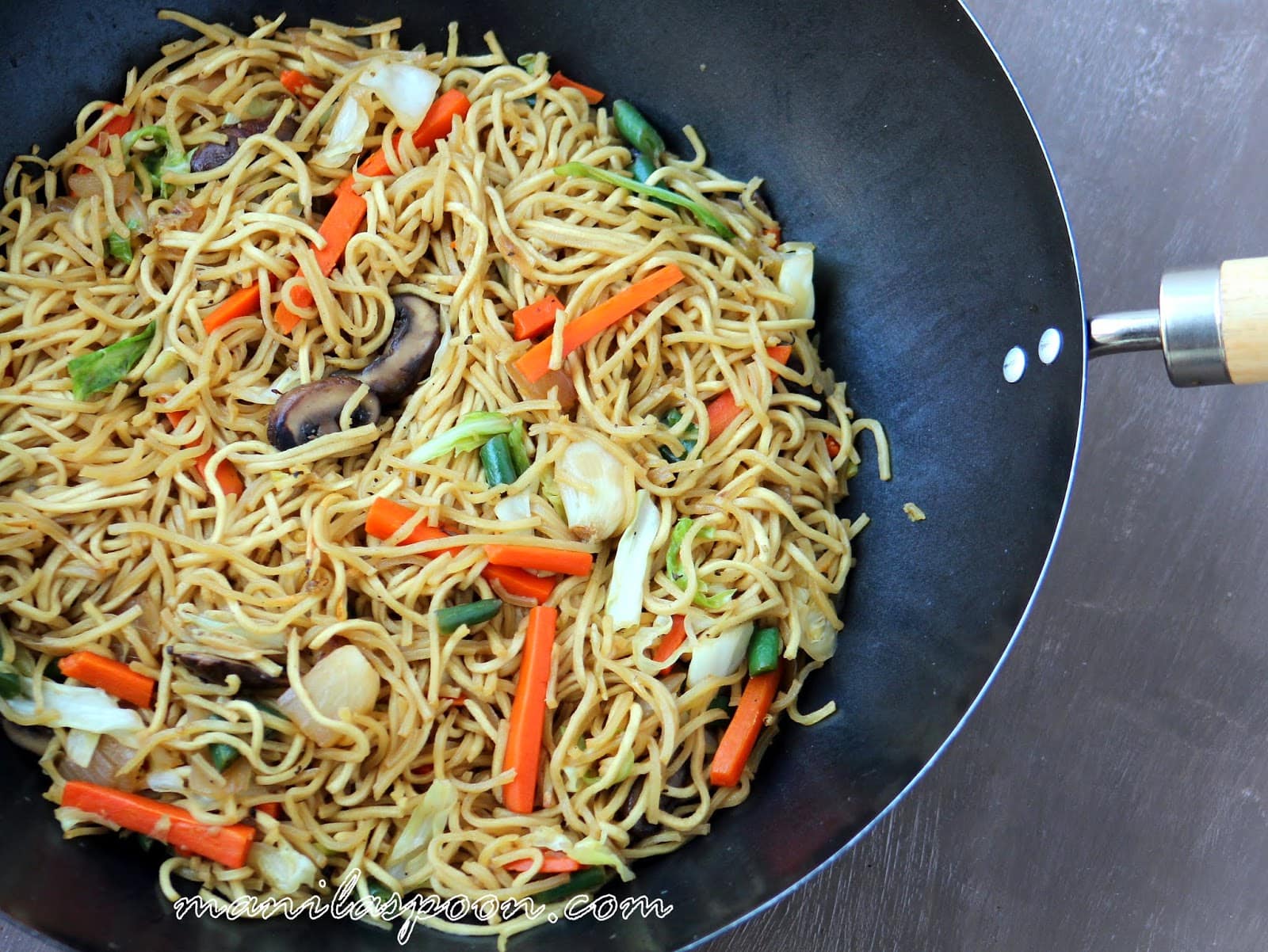 Vegetarian Pansit - Manila Spoon