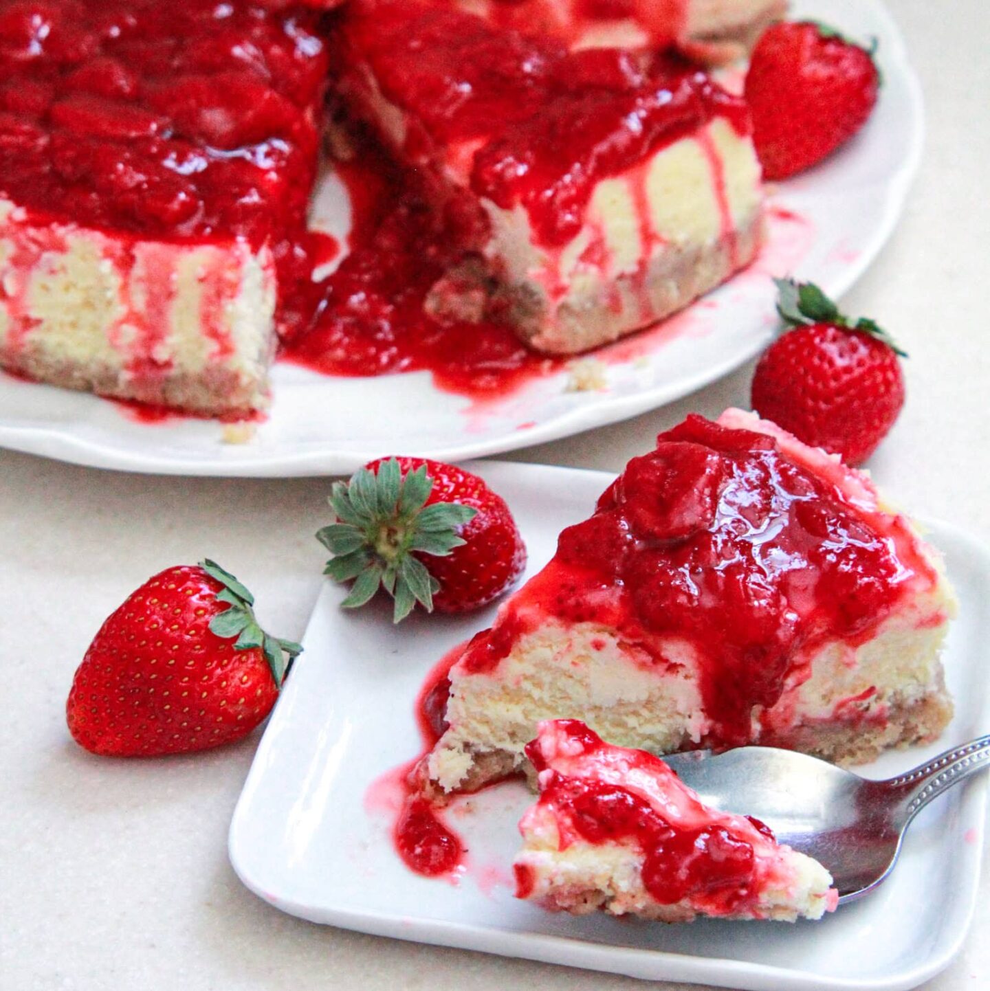 Yummy Strawberry Cheesecake - Manila Spoon