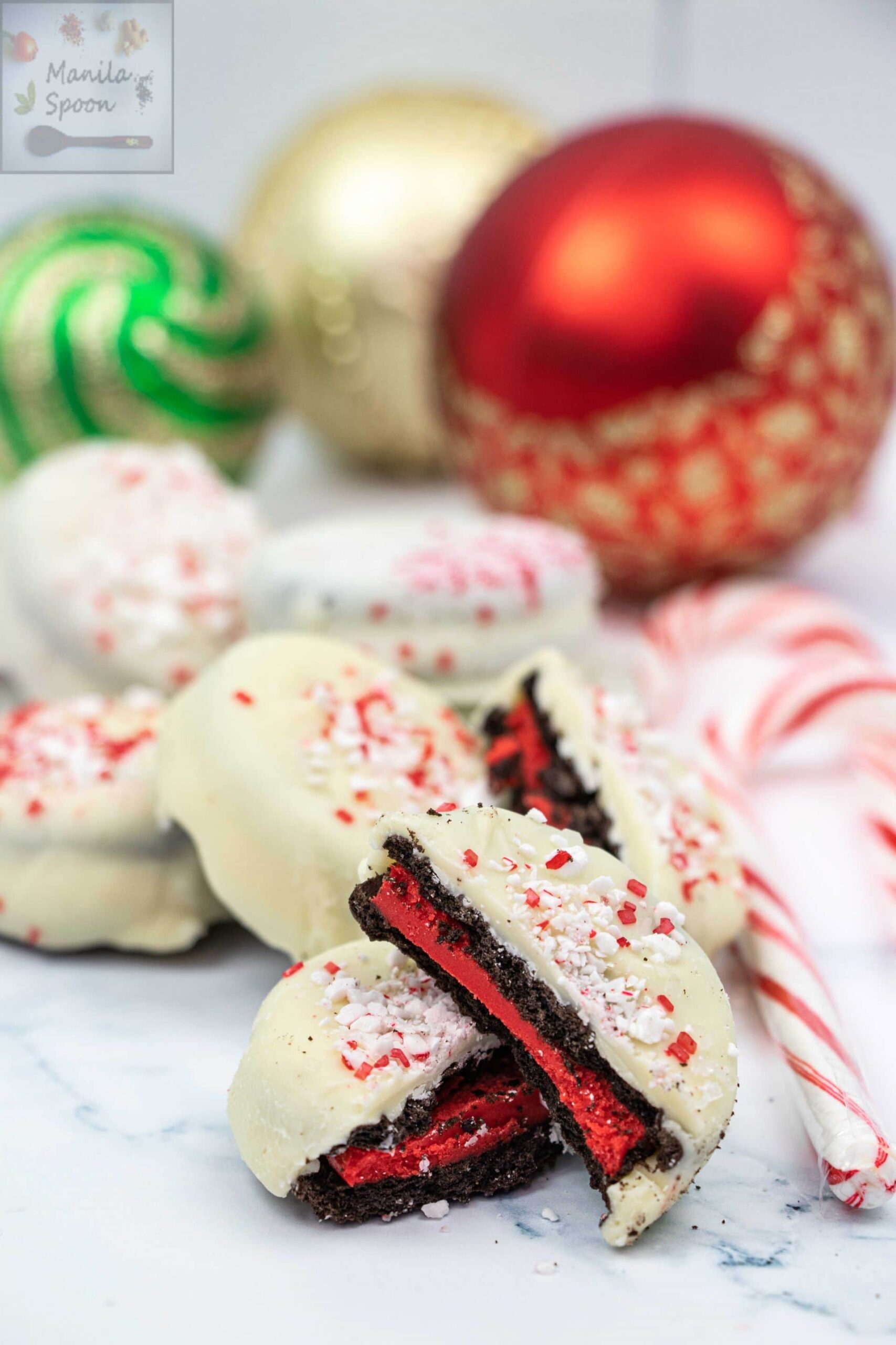 White Chocolate Covered Oreos with Peppermint Sprinkles - Manila Spoon