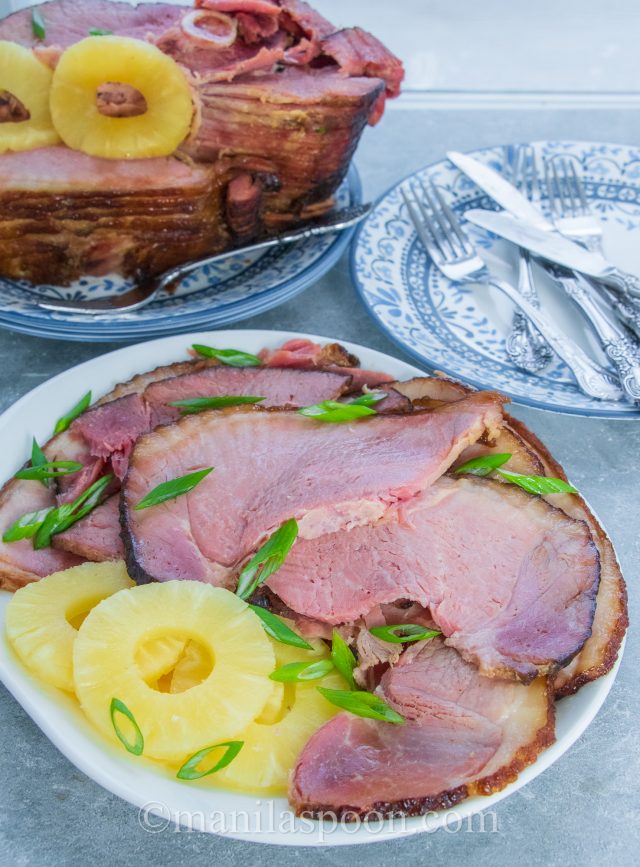 Easy Slow Cooker Ham - Manila Spoon