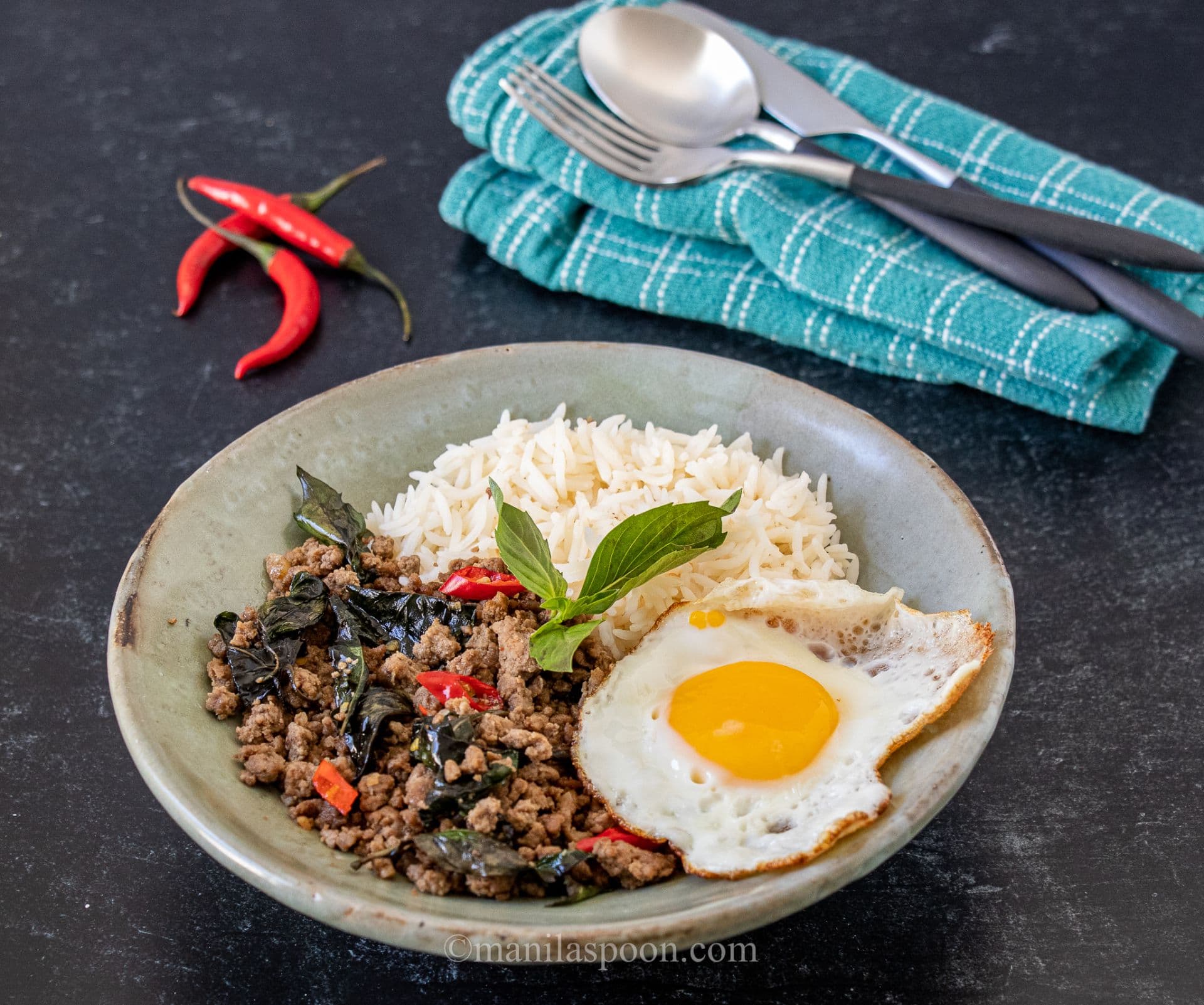Thai Basil Beef Stir-Fry (Pad Krapow) - Manila Spoon