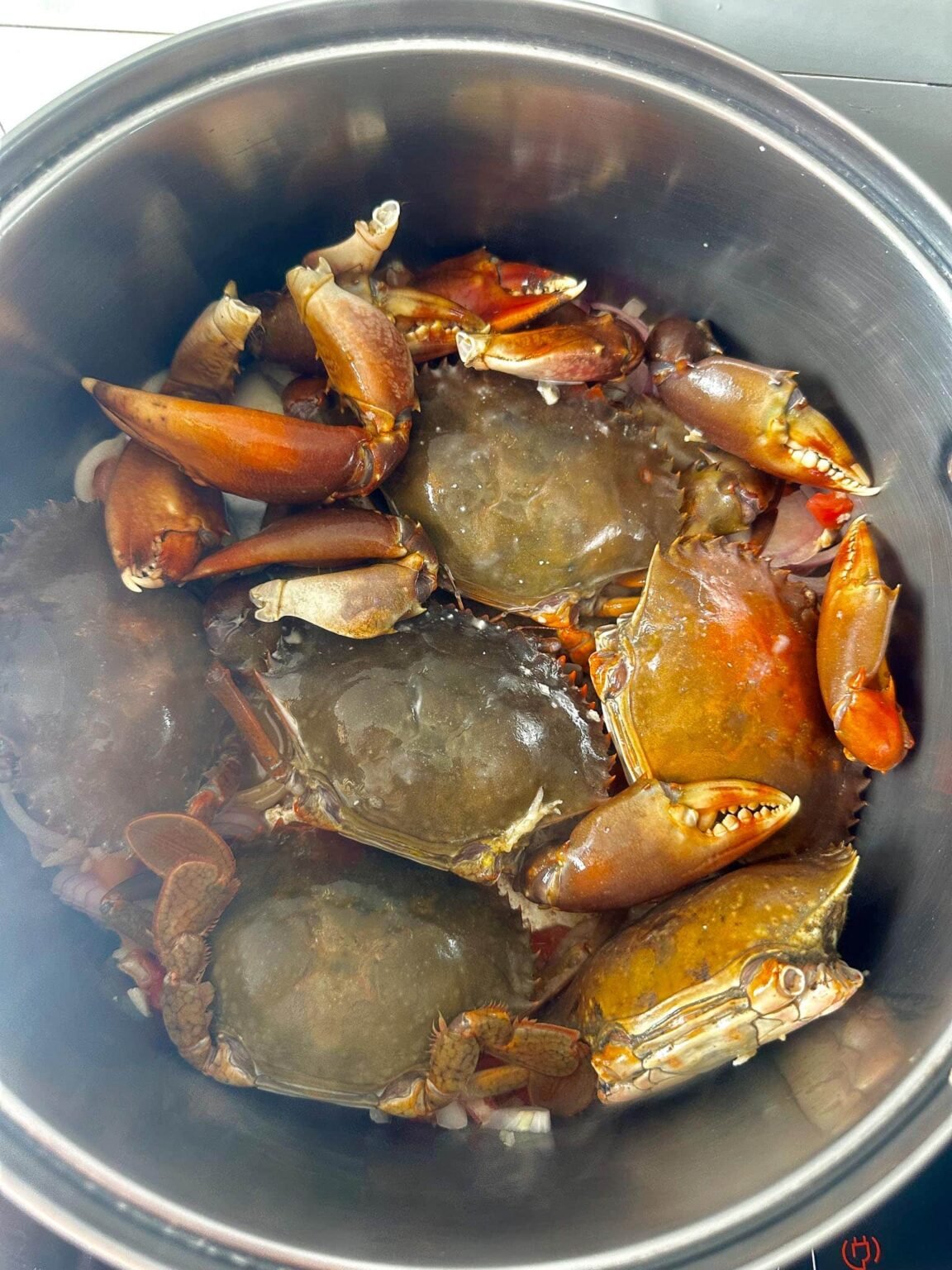 Crab Cooked in Coconut Milk (Ginataang Alimango with Sitaw at Kalabasa ...