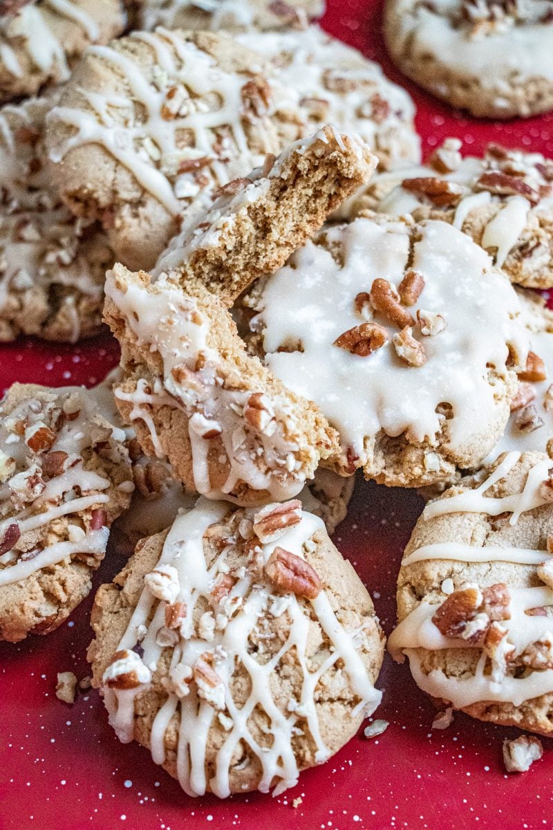Easy Maple Pecan Cookies Recipe - Manila Spoon