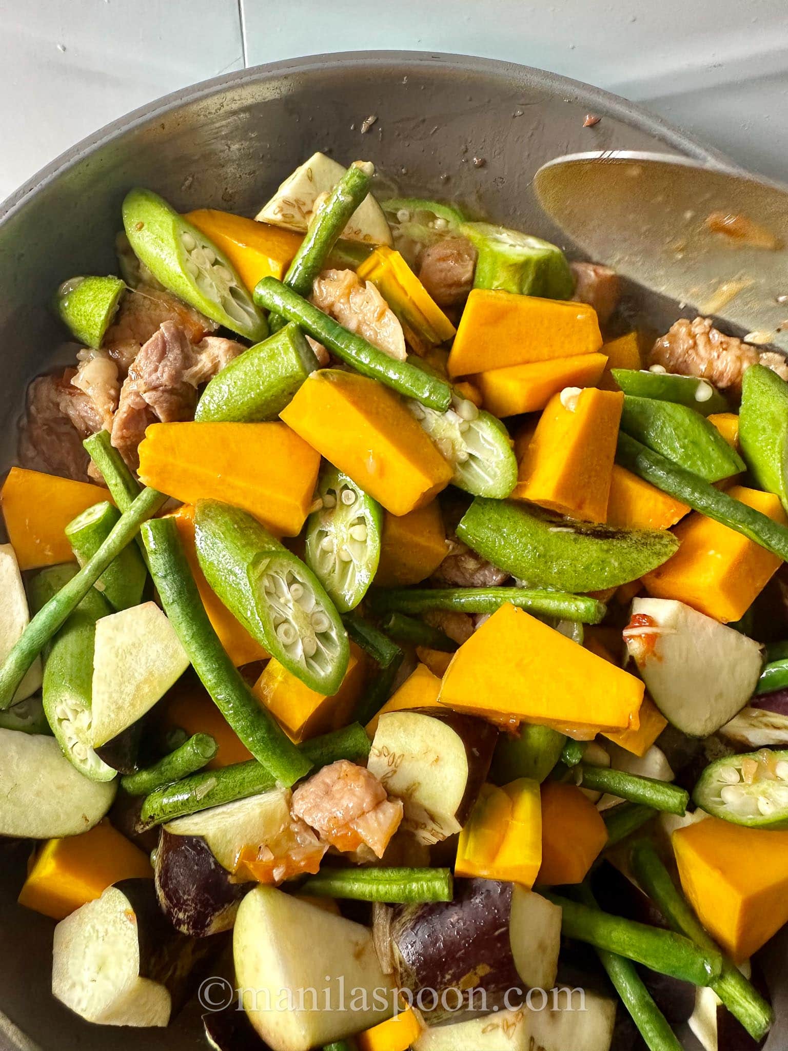 Easy Pinakbet Recipe - Manila Spoon