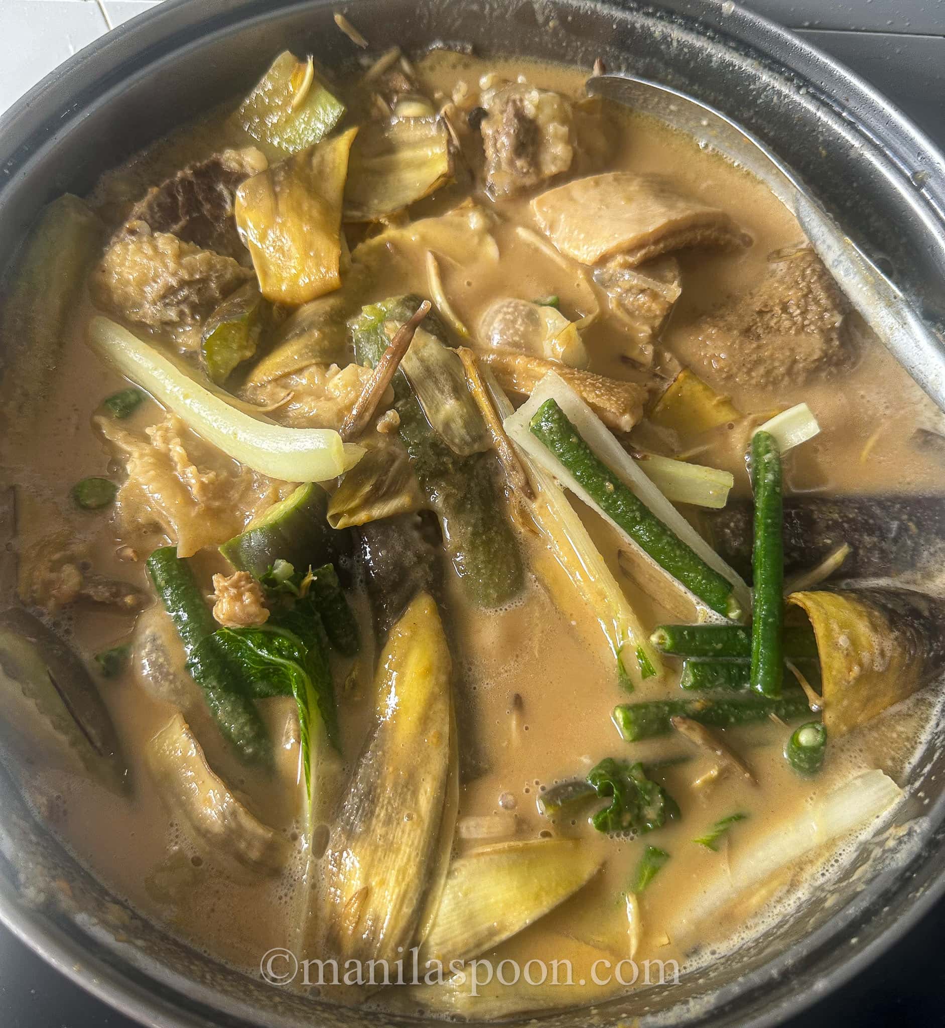 How to Cook the Best Kare-Kare (Filipino Beef Oxtail Stew in Savory ...