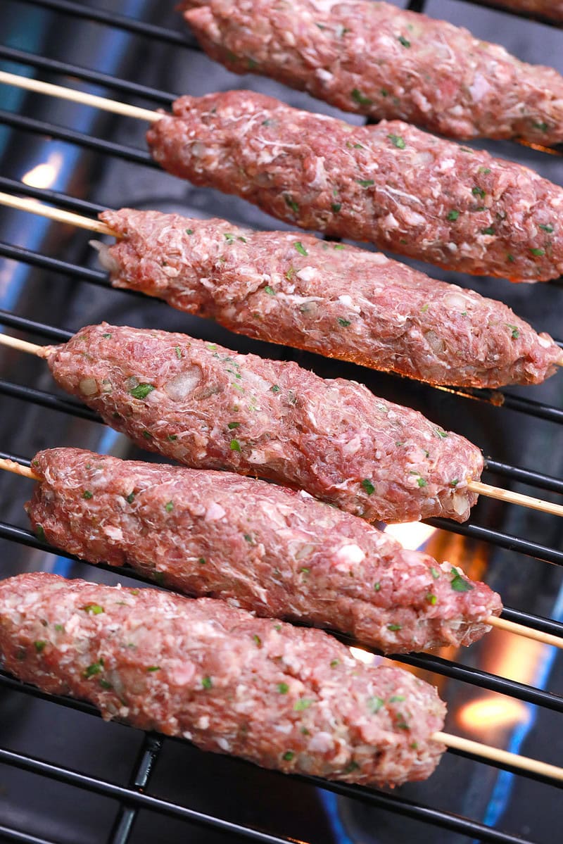 Delicious Beef Kafta (Lebanese Grilled Beef Kebabs) - Manila Spoon